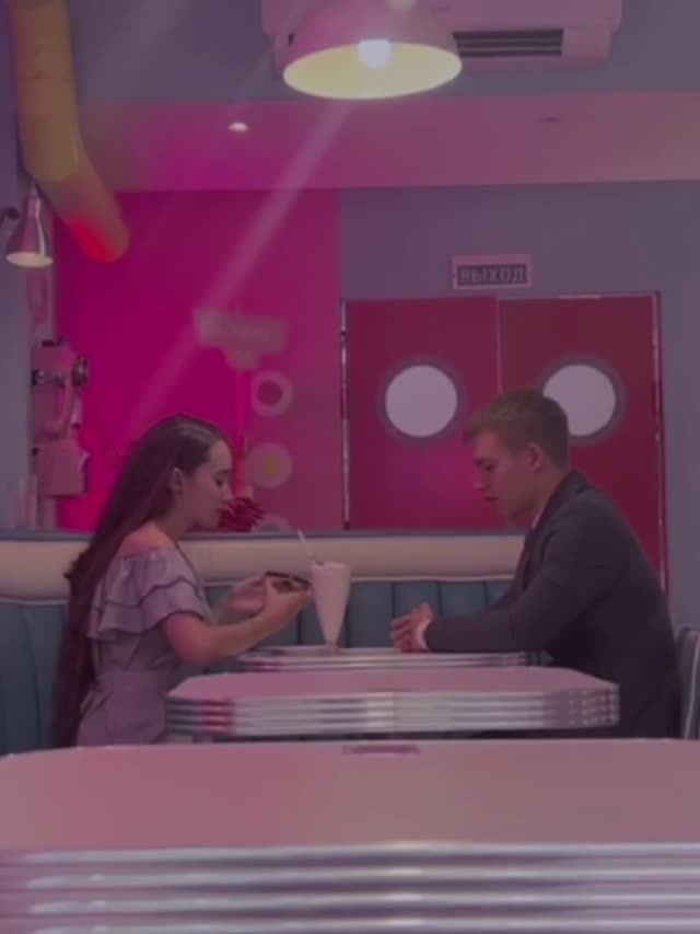 «I don't give a shit about your son!» | The Waiter (2025)