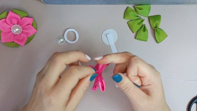 Бантики из репсовой ленты для начинающих .