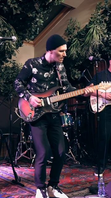 Гитарное тепло - стратокастер в деле