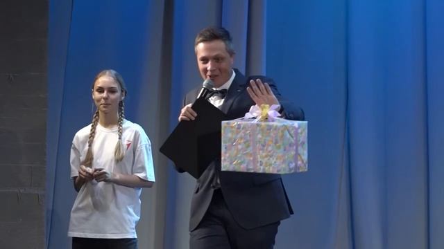 Декада пожилого человека 2025. Сибирь Концерт. Ведущий Александр Воробьев