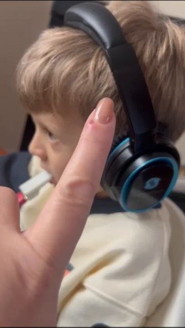 Фрагмент занятия при взаимодействии ТЛНС НейроПорт и наушников Саундкор при сенсомоторной алалии