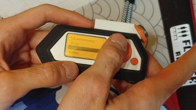 Самые важные настройки в Flipper Zero, как увеличить работу батареи