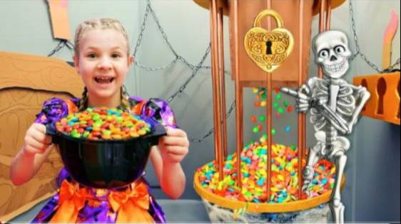 Диана и Волшебная Машина Сладостей Хэллоуинское Приключение