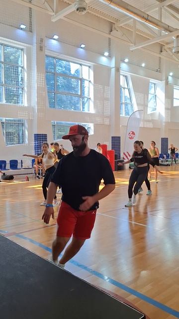 ФРАГМЕНТ  Е.Иванов. AEROBIC Fitness Fleet Sochi 25_