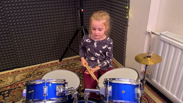 Уроки игры на барабанах для детей. Школа музыки