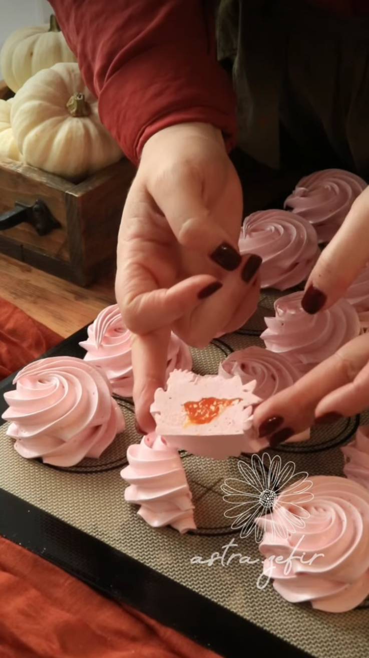 Зефир 🍒 вишнёвый с начинкой Жду ваши ❤️