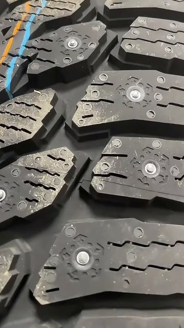 Зимние шины Kumho WinterCraft ice Wi32. Магазин ВоронежАвто.ру