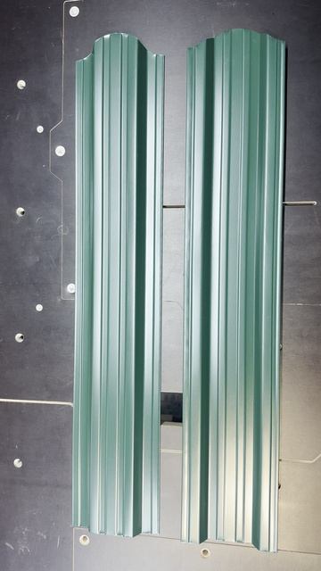 Металлический штакетник П образный RAL 6005 Глянцевое покрытие