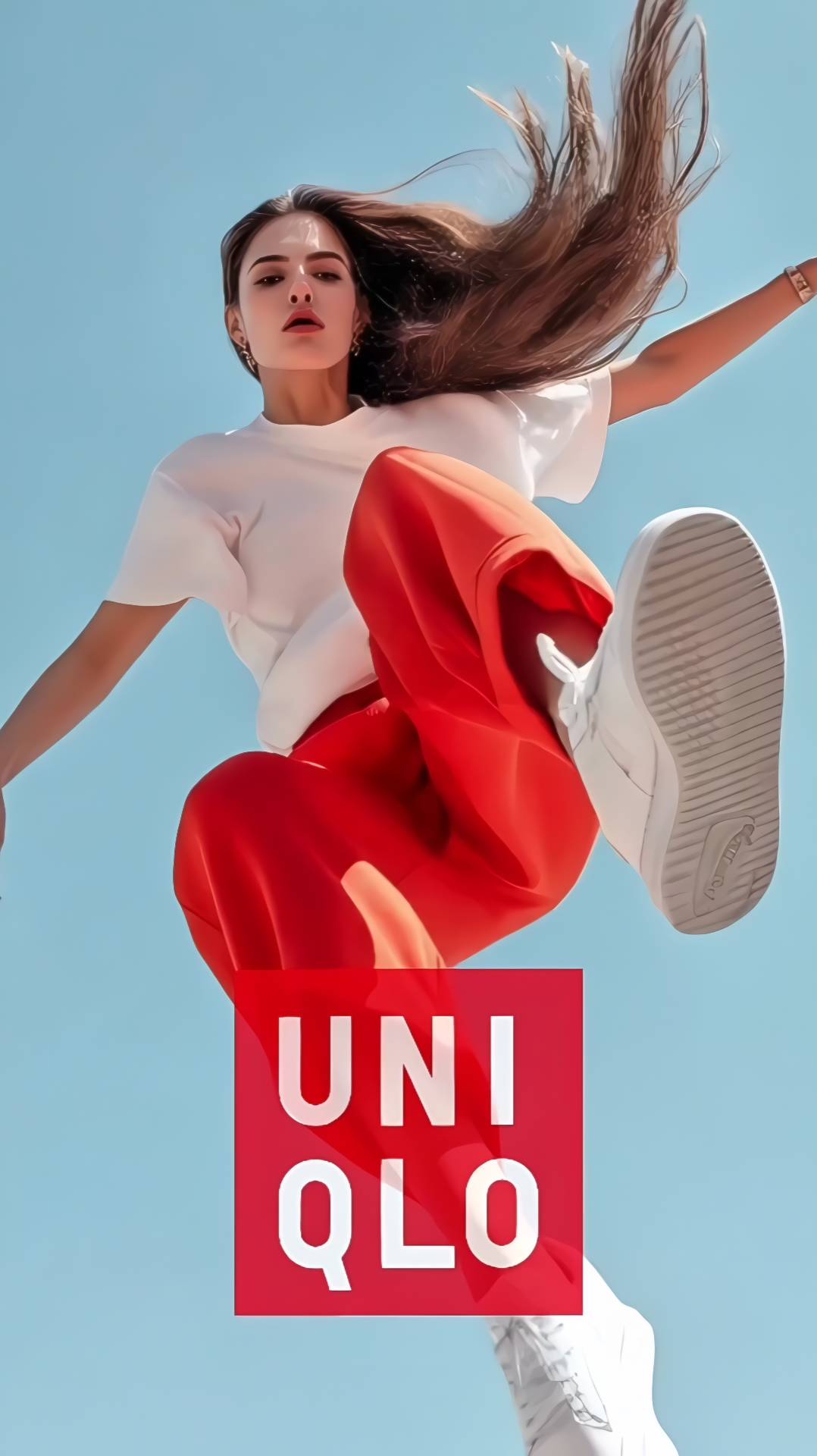 Uniqlo - "Одна футболка — миллион реальностей"
