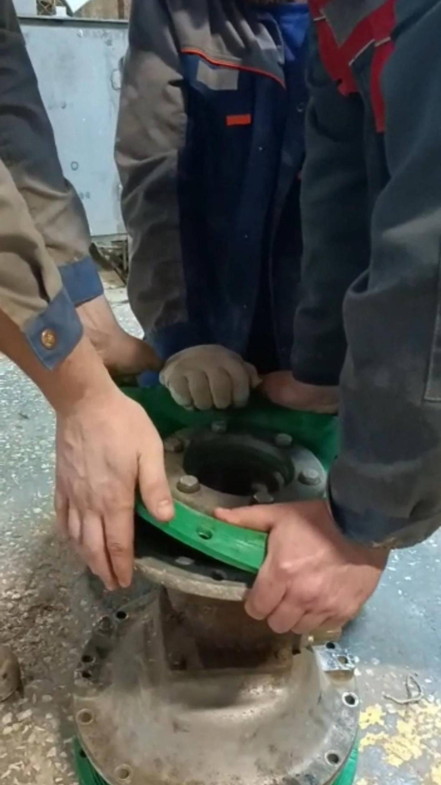 МЕМБРАННЫЕ ПНЕВМАТИЧЕСКИЕ НАСОСЫ И ЗАПЧАСТИ