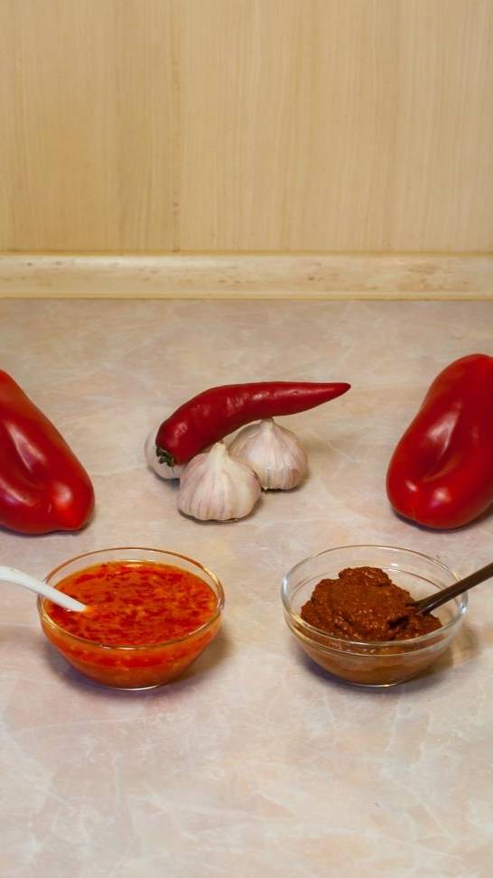 Одесское чудо на тарелке —Мегрельская Аджика и Соус сладкий чили, шо даже тёща попросит рецепт! 😄