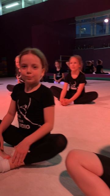 А какая любимая фраза у вашего тренера?😅 #студияаннысеровой