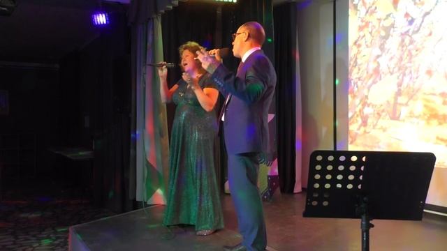 Листья жёлтые  дуэт Елена и Алексей Ветровы