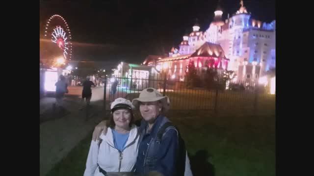 Сочи. Олимпийский парк. Стелла олимпийского огня и музыкальный фонтан.