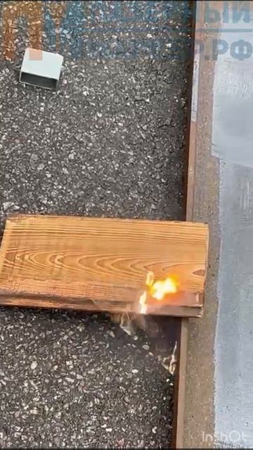 Лазерная очистка дерева от краски