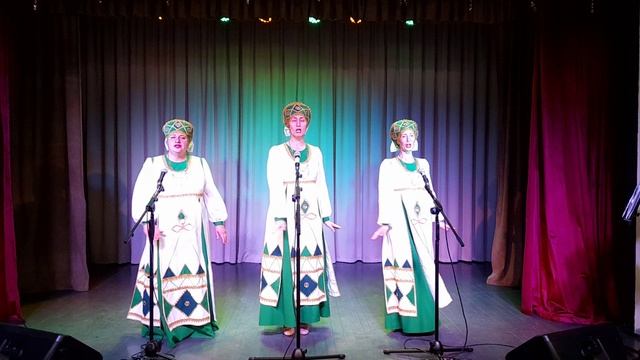 Вокальная группа "ФАНТ" с песней "Гуляй Россия"