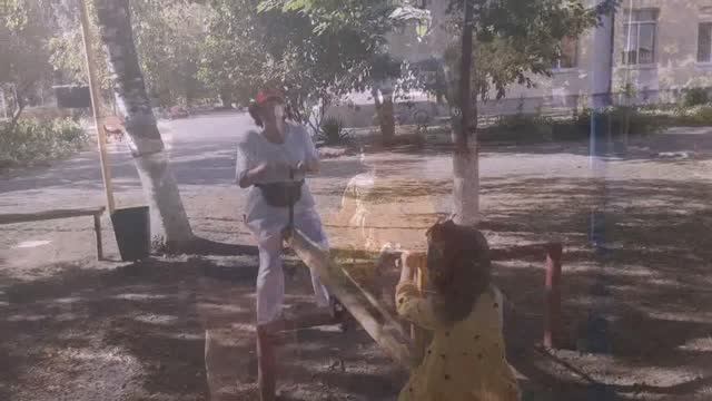 В гостях у дочки с зятем и внучат.