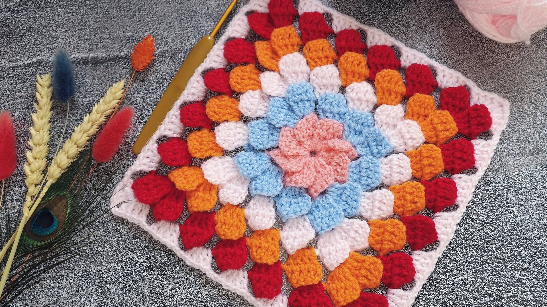 Мотив любого размера крючком ✨ Плед или просто декор ✨