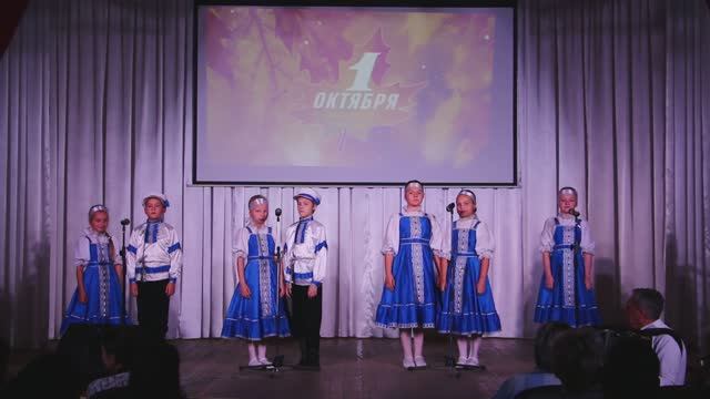 Образцовый коллектив, детский народный вокальный ансамбль «Разгуляй» – «Как пошли наши подружки»