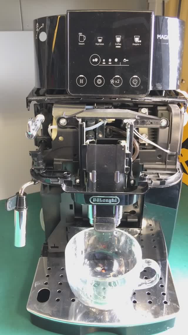 Delonghi ECAM 22.110.B - Попадает вода в ёмкость для кофейной гущи