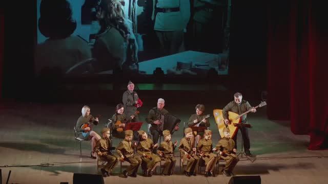 Смуглянка! Арни "Родники" и ансамбль ложкарей "Ладушки"