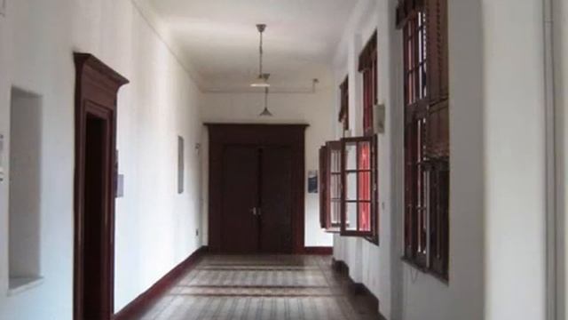 Английский Колледж в Шанхае (Sino-British College)