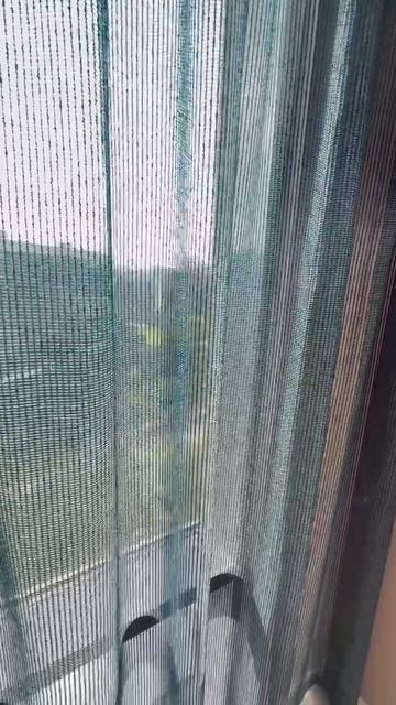 Тёмная тюль-сетка на балкон