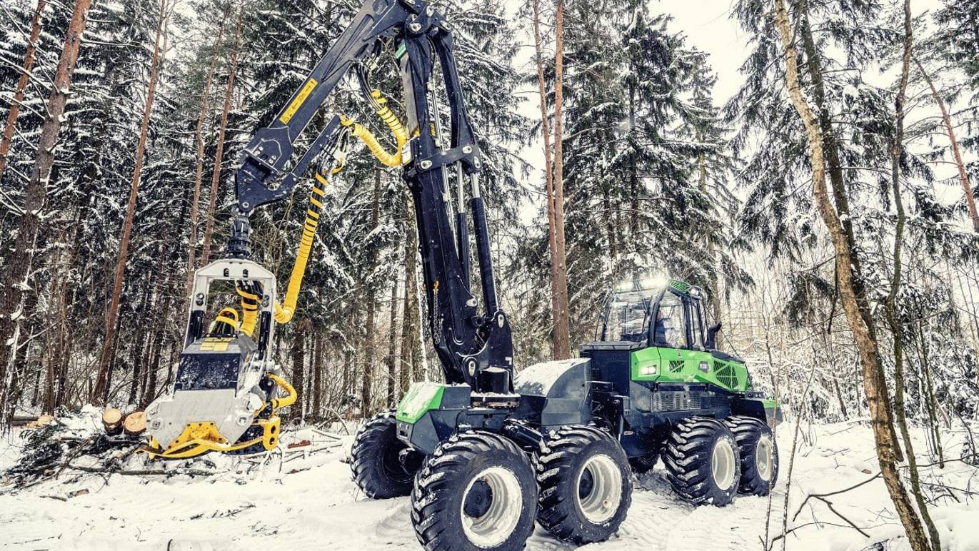 Первый обзор Amkodor FH3081