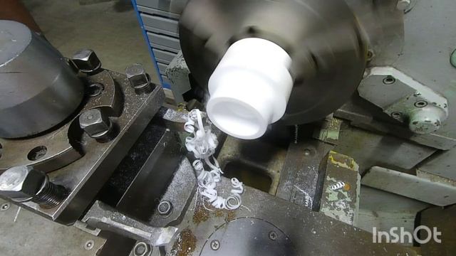 токарка. фторопласт. небольшой лайфхак.mp4