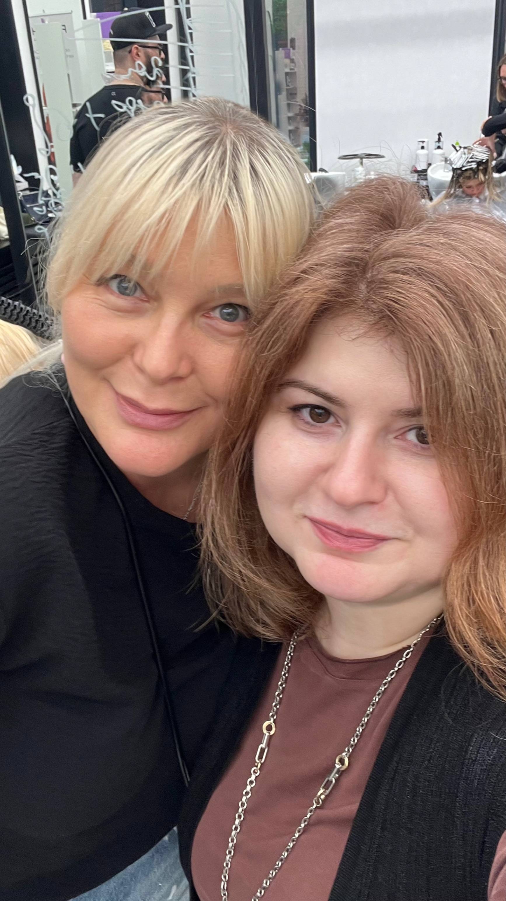 Светлана Кулешова. Сложные блонды (2025)