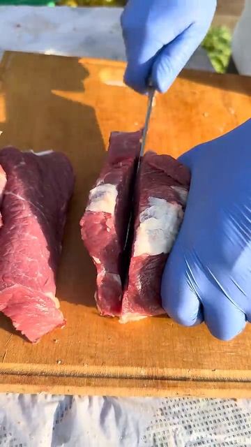 Тест на мясе пчака от Кобилджона Юсупова с клинком из клапана и олово на гюльбанде. Лучший!