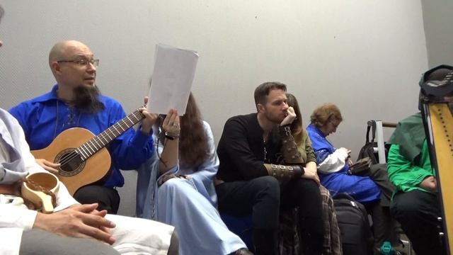 Двоеволчье - Inye Lera (Кипелов - Я свободен, перевод на Квэнья - Моринаро)