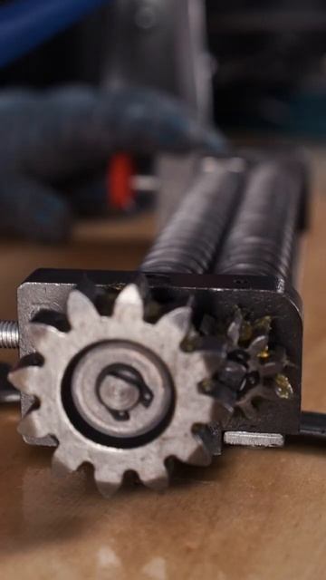 Тестораскатка - лапшерезка электрическая Foodatlas DHH-220C