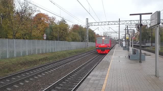 Электропоезд ЭД4М-0308 (ТЧПРИГ-26) пригородный поезд № 6831 Шатура — Москва.