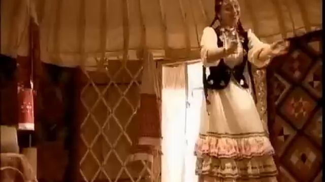 Фәйзи Ғәскәрев исемендәге бейеү ансамбле - Бишбармаҡ