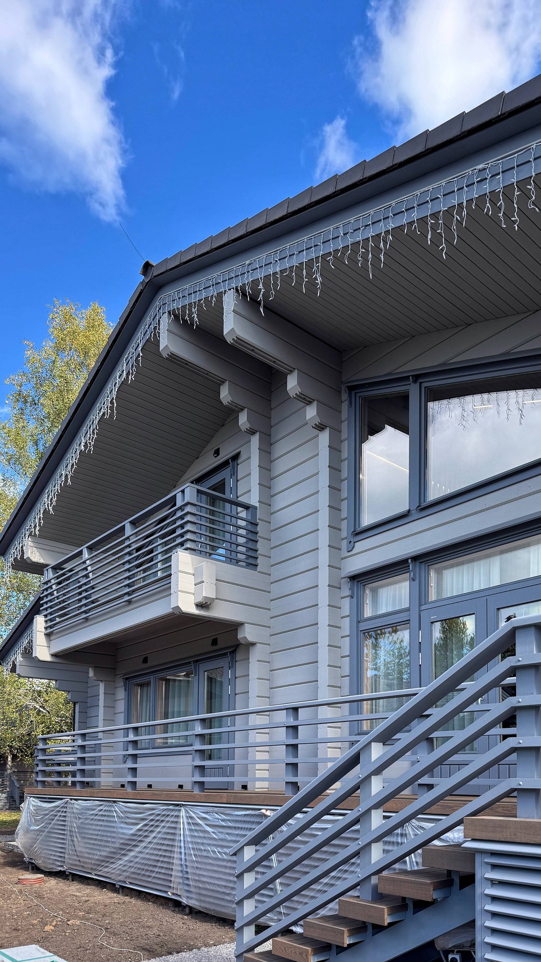 Реставрация деревянного дома Cканди завершена!