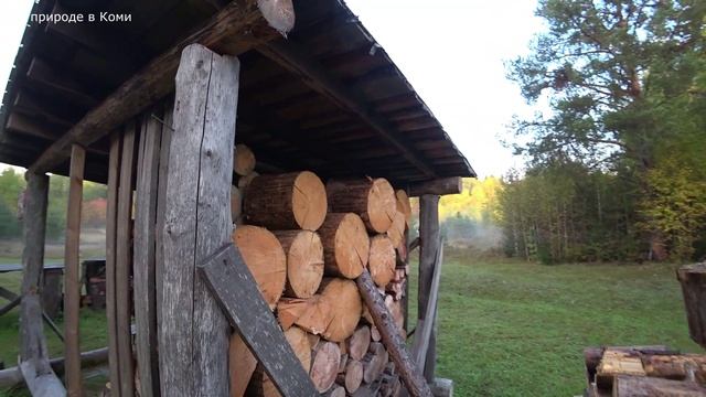 Утренняя рыбалка на окуня. Рыбалка с лодки. 1 серия