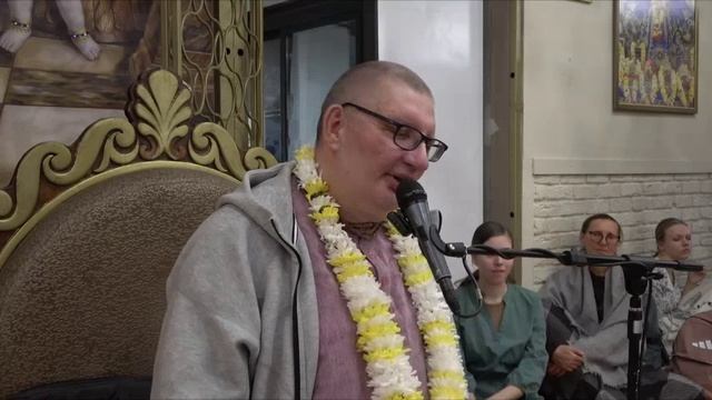 Е.М. Патита Павана дас. Лекция на Говардхана-пуджу, Москва, храм Куусинена, 22 октября 2025г.