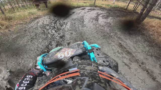 Уральская грязь 2025 - кантри-кросс с опасной дозировкой сатиры)