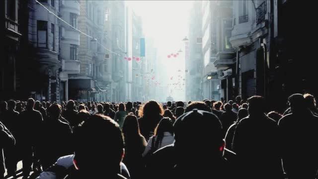 ЗАЩИТНИКИ ТРЕХМЕРНЫХ ПРОГРАММ. Какие отношения трехмерной матрицы с бездушными клонами и биороботами