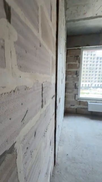 Что это за жёлтая штука на стене? Обзор квартиры в ЖК Ália