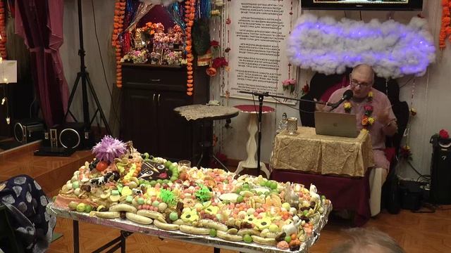 Е.М. Патита Павана дас. Лекция на Говардхана-пуджу, Москва, клуб «Баланс», 22 октября 2025г.