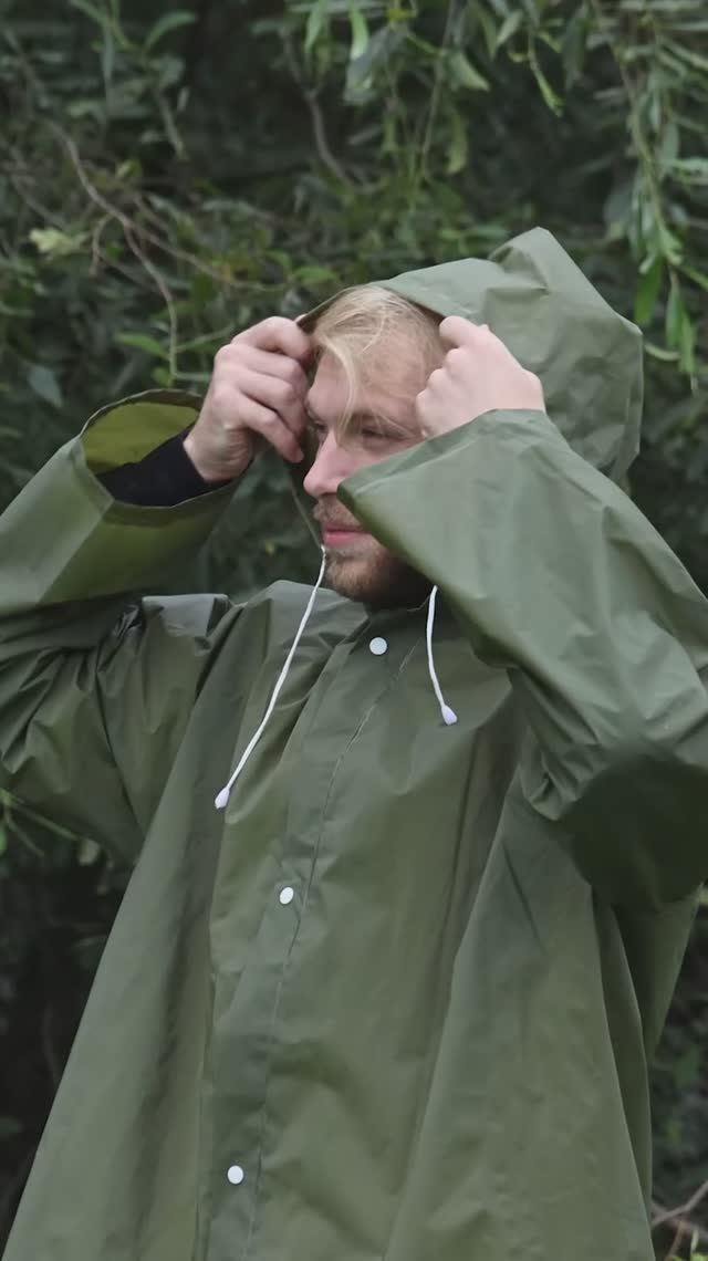 Дождевик — плащ RC-70, размер L (130x140см),  зеленый,  материал: ПЕВА