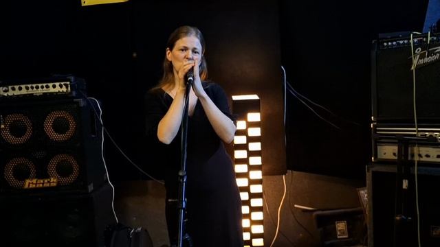 "Вставай" исп. Ирина Ярина,  автор о.Иоанн Корешков