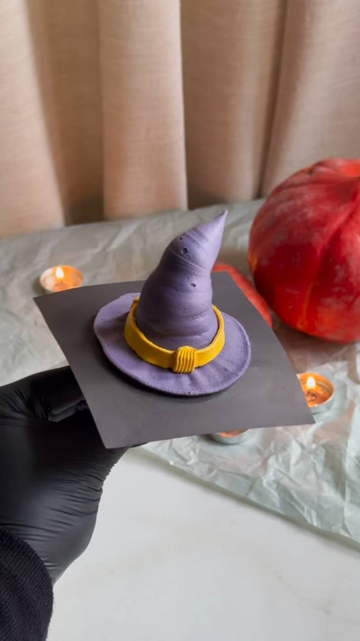 Ведьминский колпак из зефира