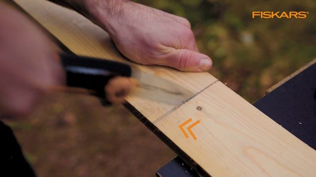 Садовая пила Fiskars SW72
