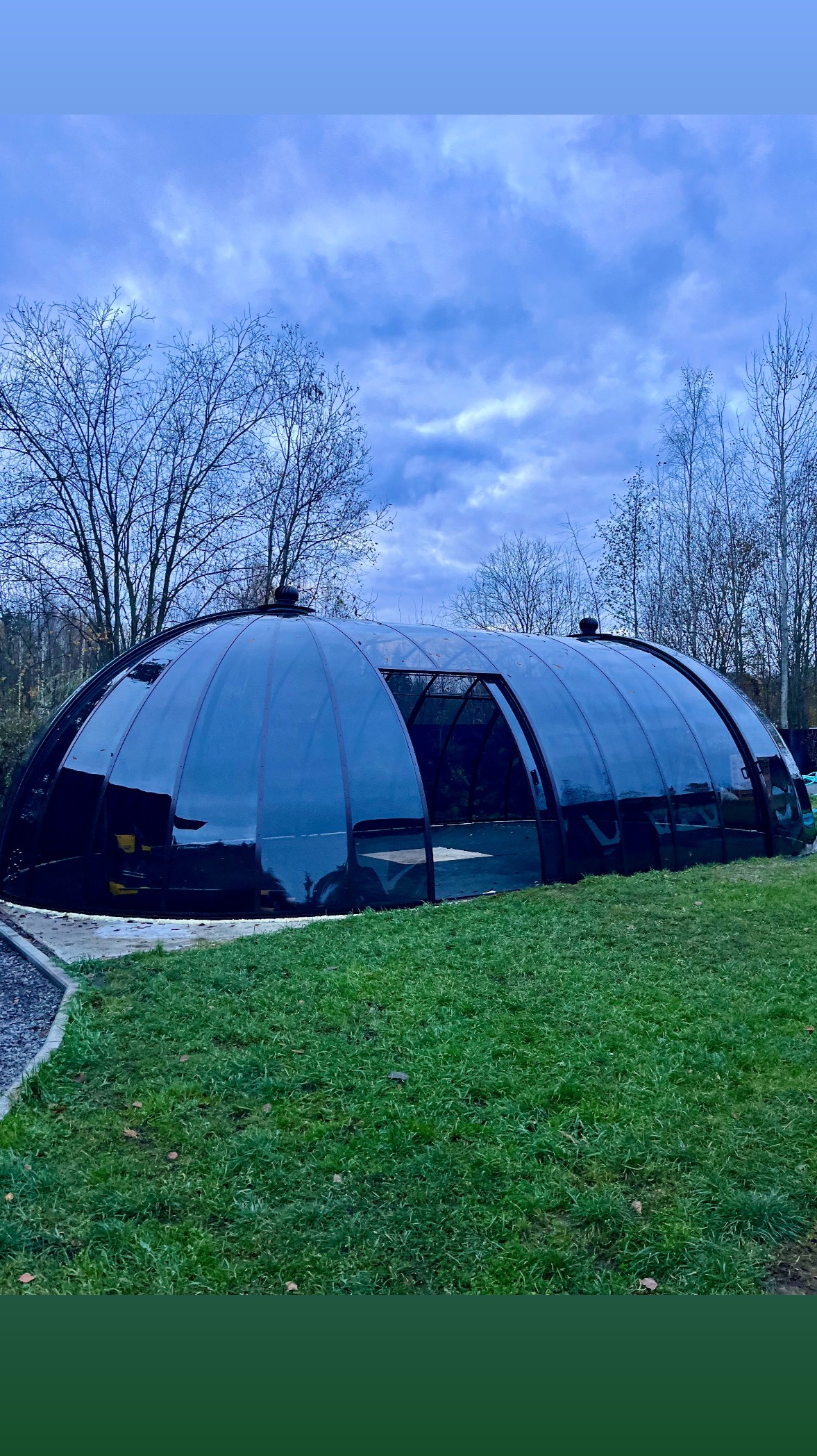 Тонированный павильон для бассейна | Завод купольных конструкций cupol365.ru