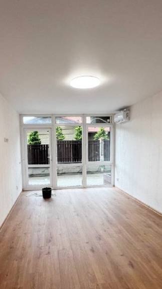 Цена квартиры в Геленджике цена 6.5 млн.р. Однокомнатная квартира в формате студии в ЖК "Акварель".