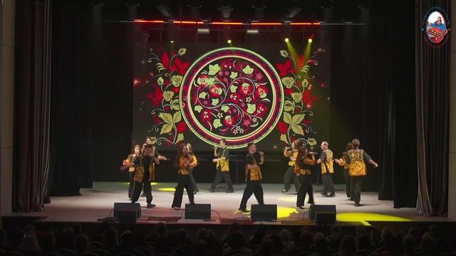 3. «Дубинка» – Народный вокальный ансамбль «Юность»