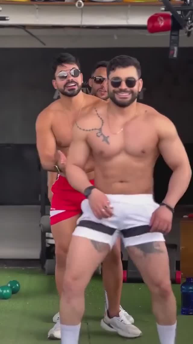 Ребята, для милых дам)